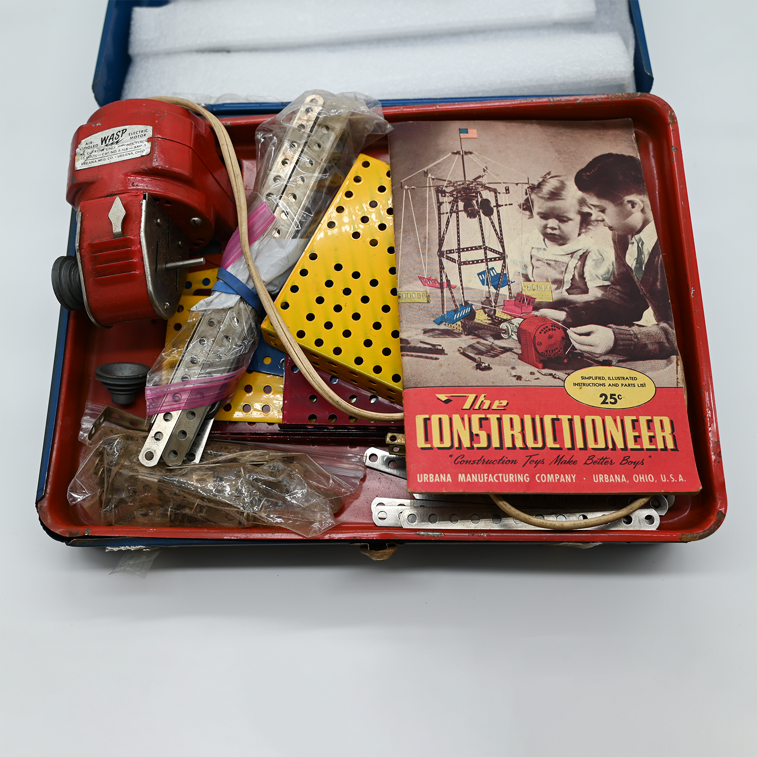 Urbana The Constructioneer Metal Building Set No. 8 – ACT Museum
